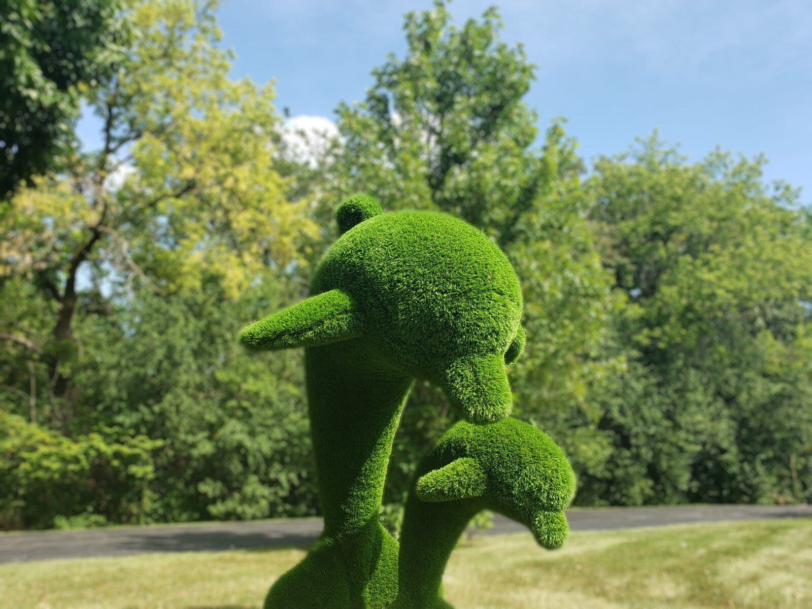 Decor Factory Studio Outdoor Animal Dolphins Topiary Green Figures ...