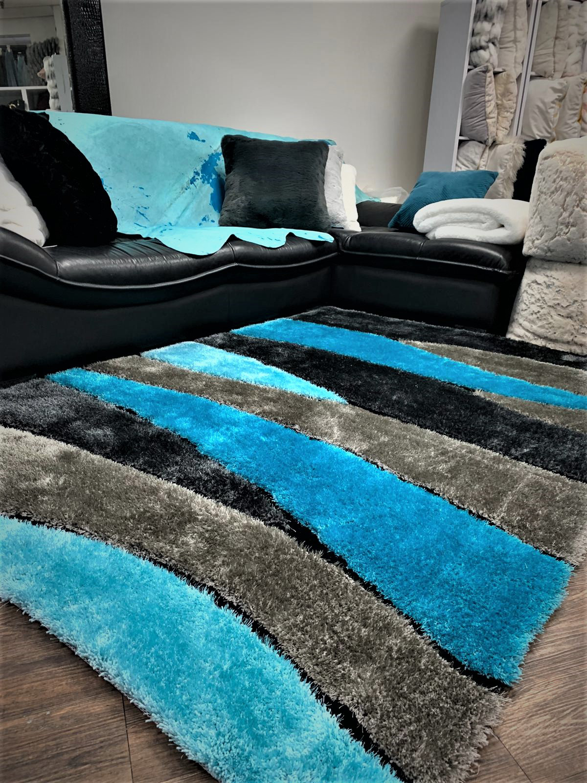 Latitude Run® Kriemann Abstract Handmade Tufted Teal/Dark Light/Light ...