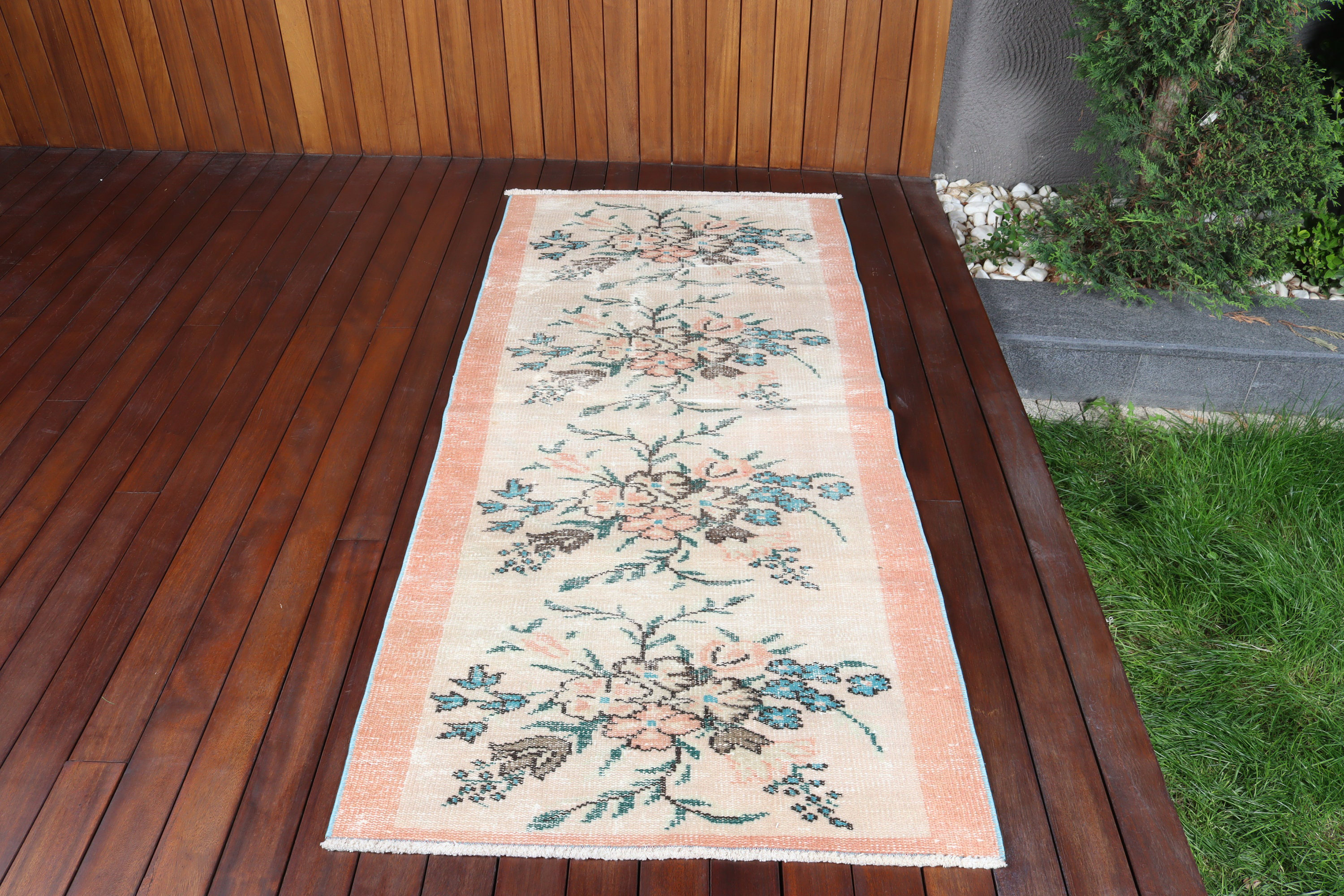 Bungalow Rose Hand-woven Turkish Rug with Classic Floral Pattern in ...