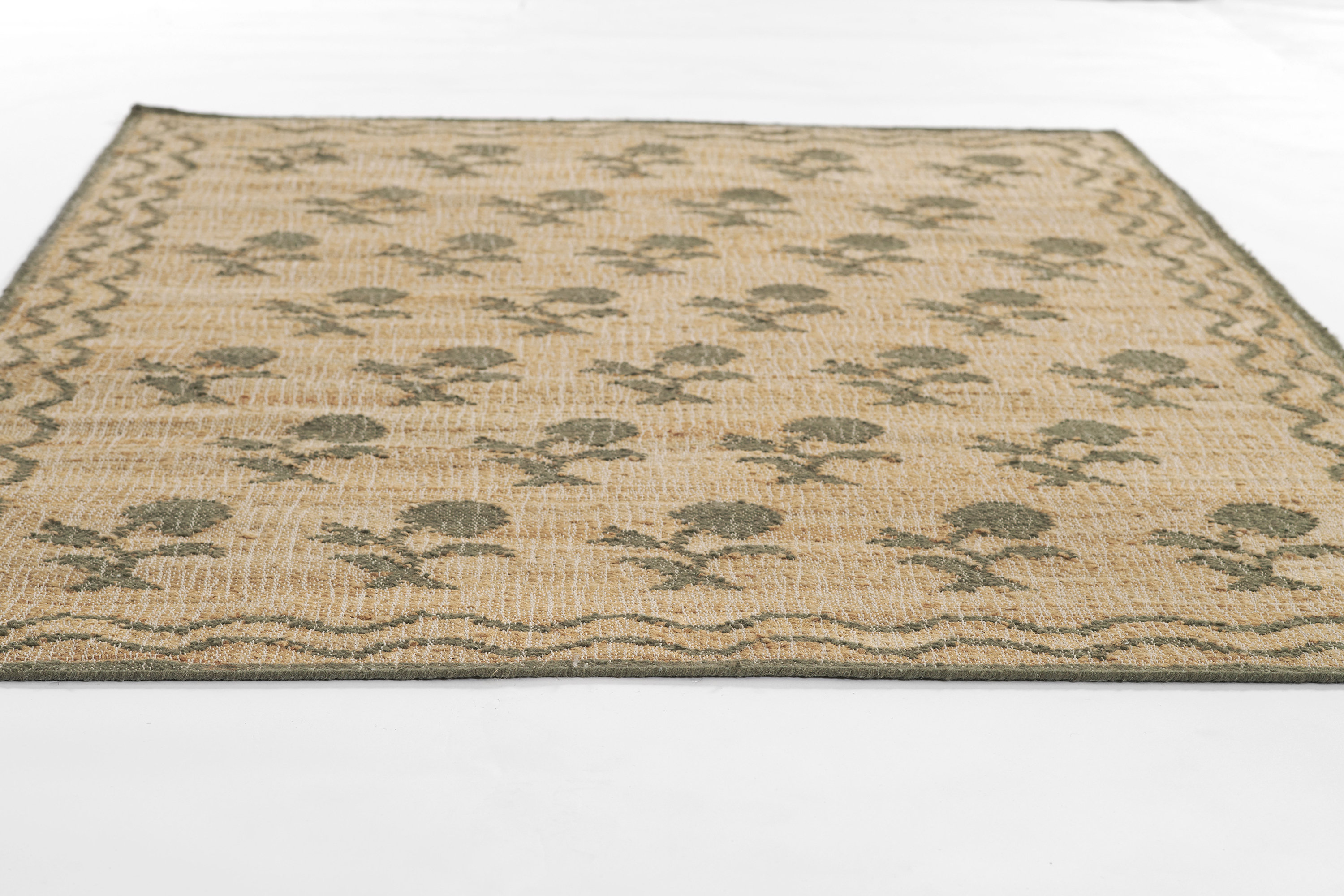 Erin Gates by Momeni Orchard Leaning Flower Jute and Wool Hand Woven ...