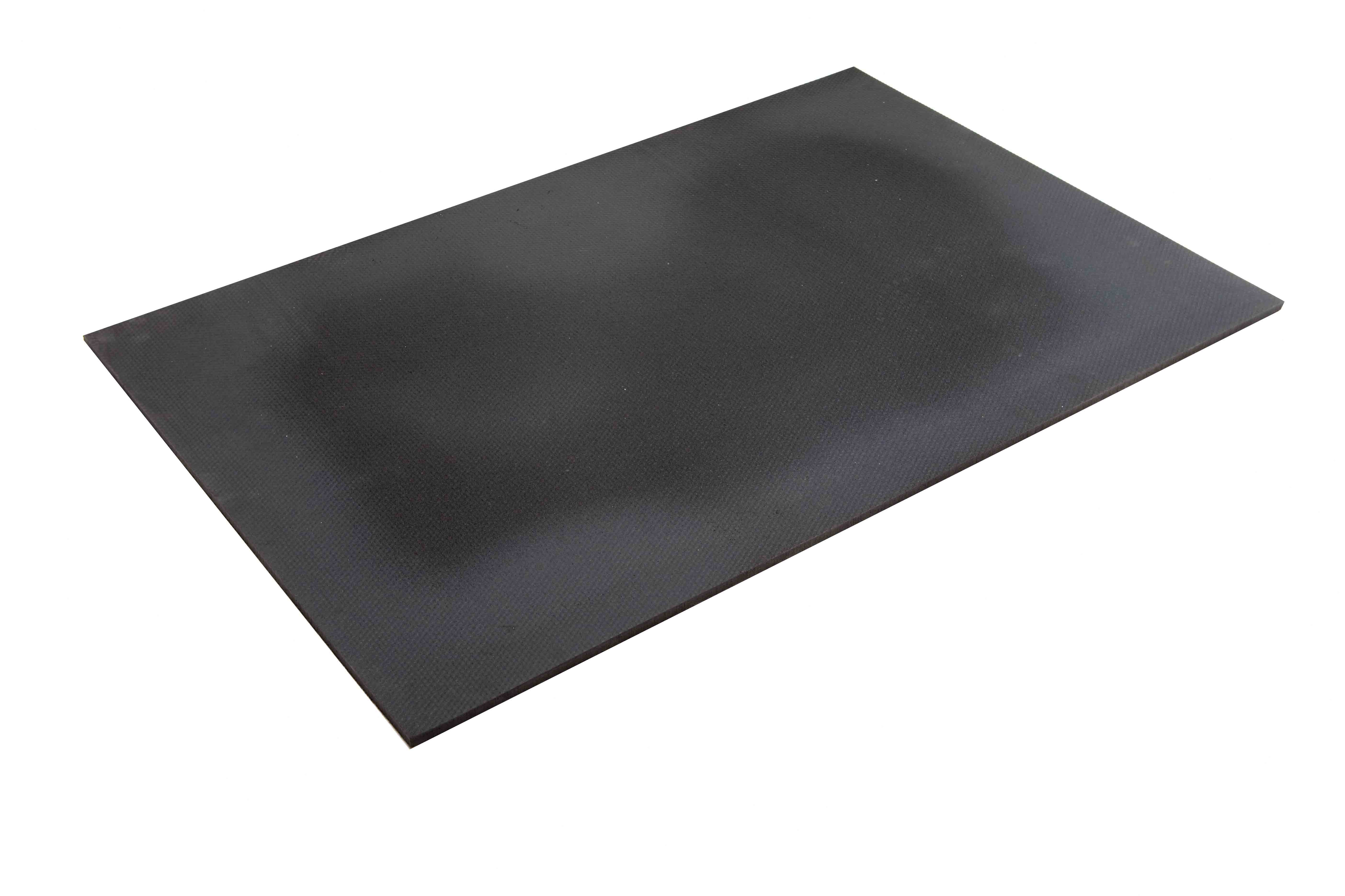 Supermats Inc 72" L x 48"W x 0.375" Rubber Muscle Mat - Wayfair Canada
