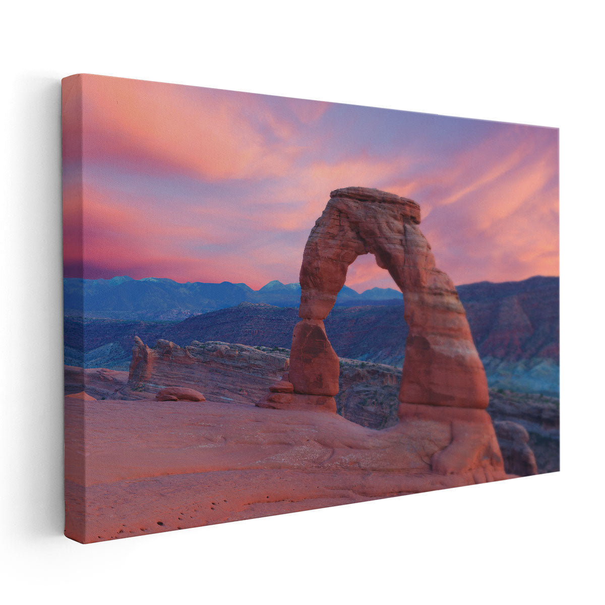 Union Rustic Delicate Arch at Sunset, Arches National Park, Utah ...