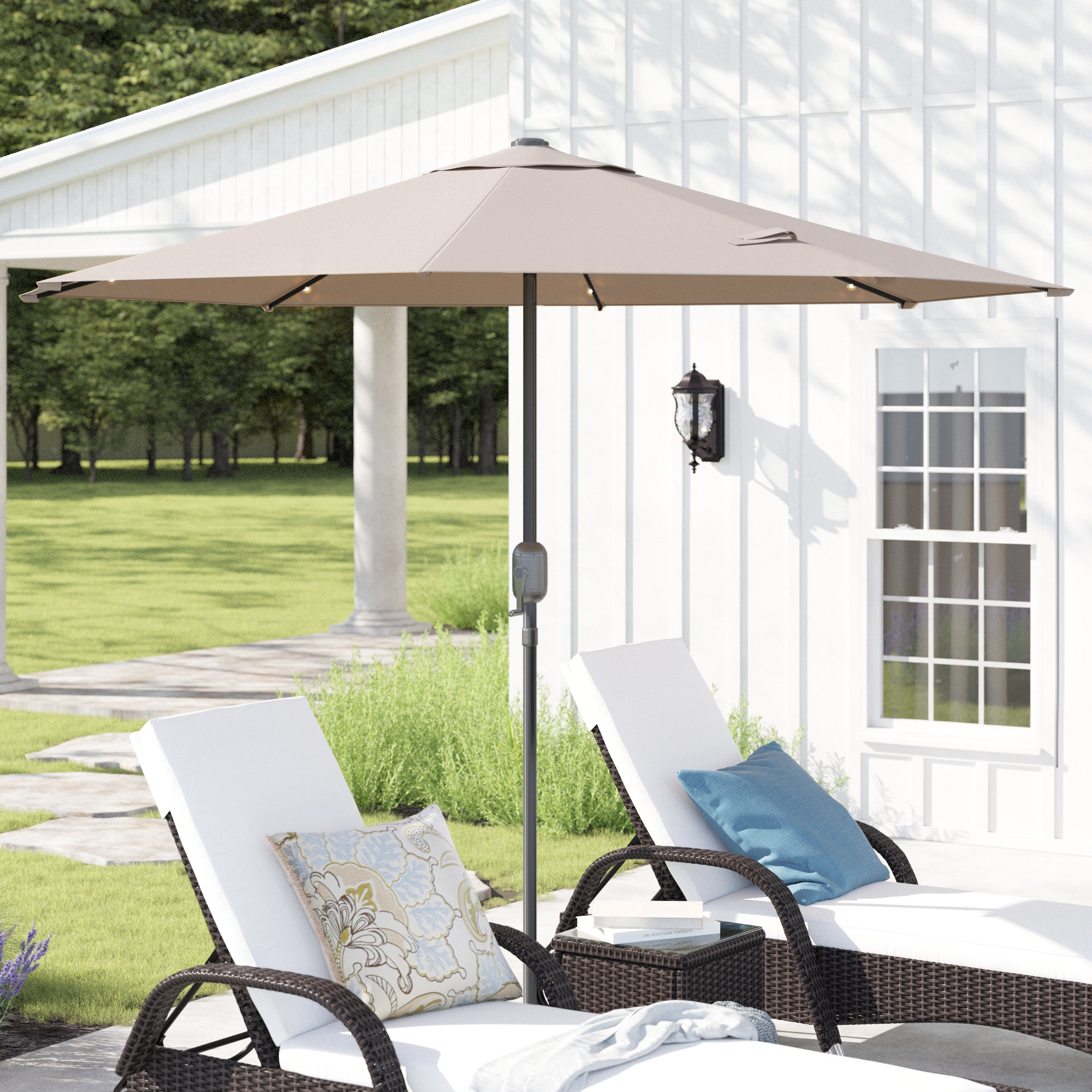 Ivy Bronx Parasol de marché illuminé 10 pi Audryanna et avis - Wayfair ...