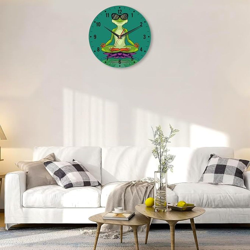 Trinx SPUNKER Wall Clock,Funny Frog Wall Clocks For Living Room Decor ...