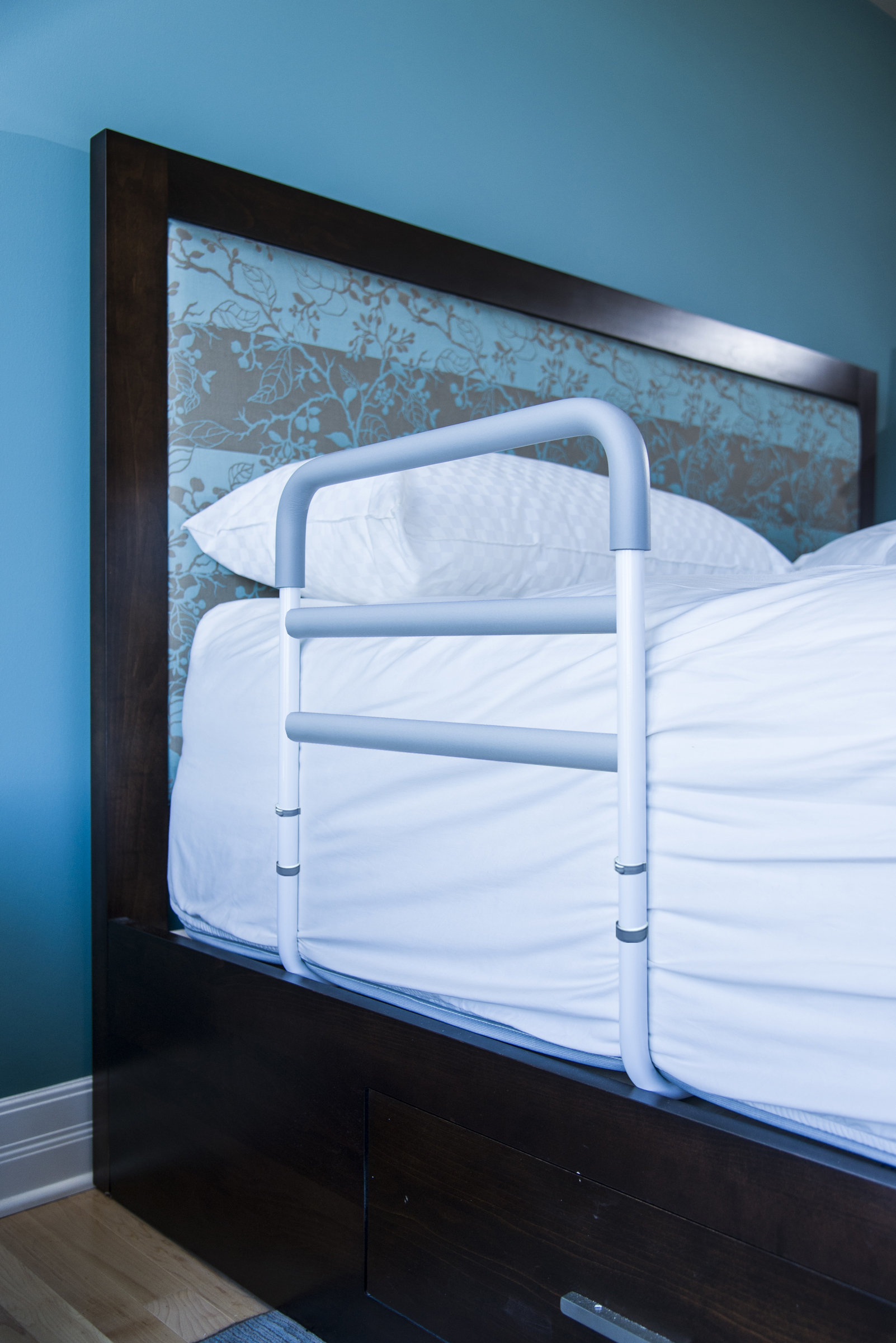 HealthCraft HEALTHCRAFT Assista-Rail, Fixed Bed Rail For Seniors ...