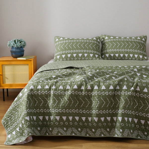 SUNNI REVE Twill Geometric Shapes Quilt Set - Wayfair Canada