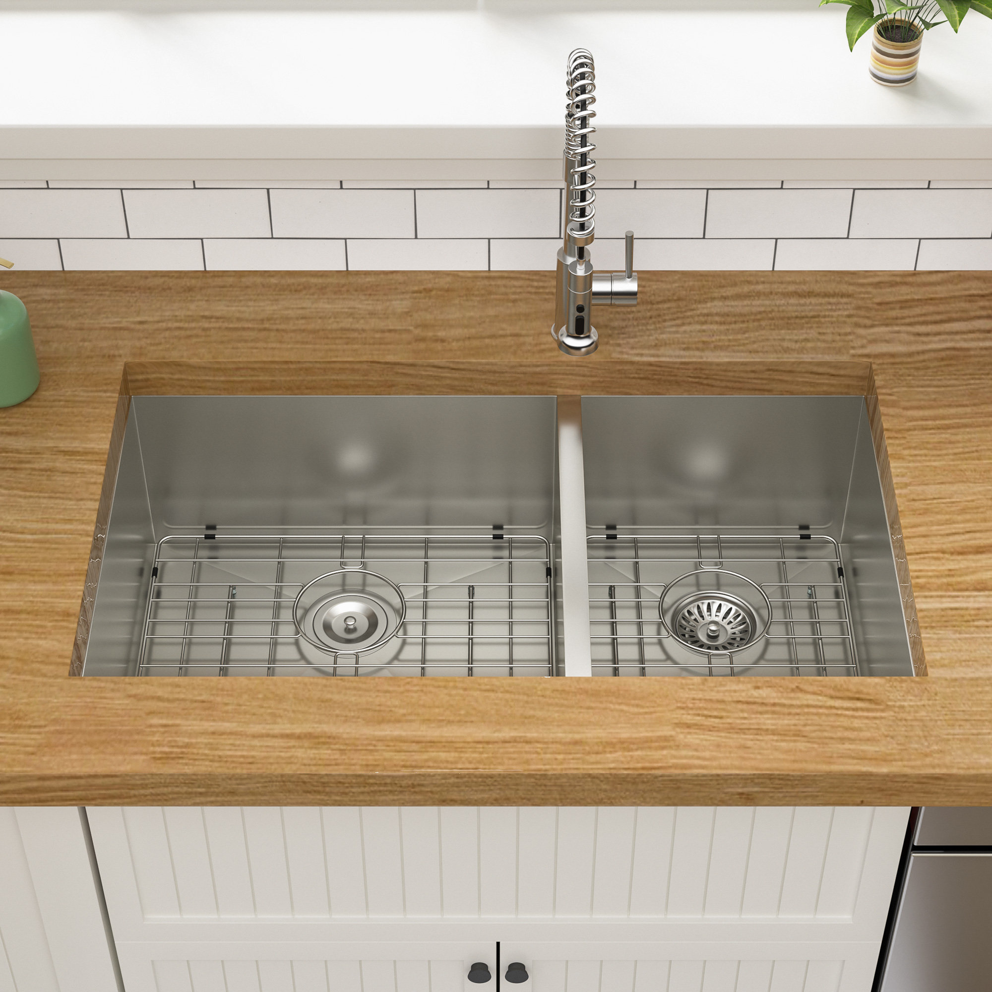 APRESSHUI 33'' L Undermount Double Bowl Stainless Steel Kitchen Sink ...
