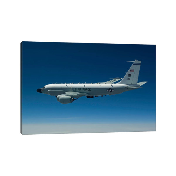 Latitude Run An RC-135W Rivet Joint Aircraft Flies Over The Midwest by ...