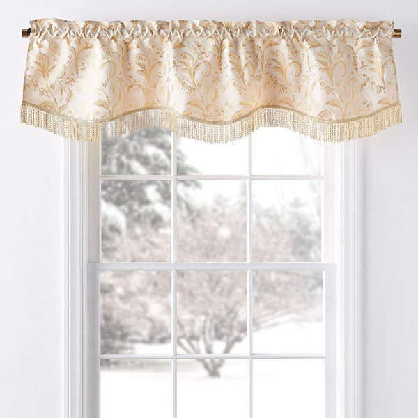 Charlton Home® Bellona Damask Scalloped 60'' W Window Valance & Reviews ...