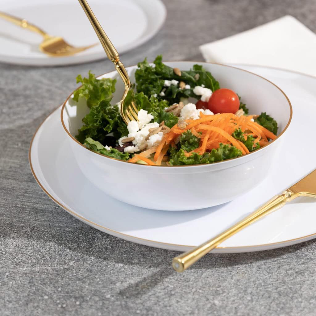 EcoQuality 16 oz Disposable Round White Plastic Bowls with Gold Rim ...
