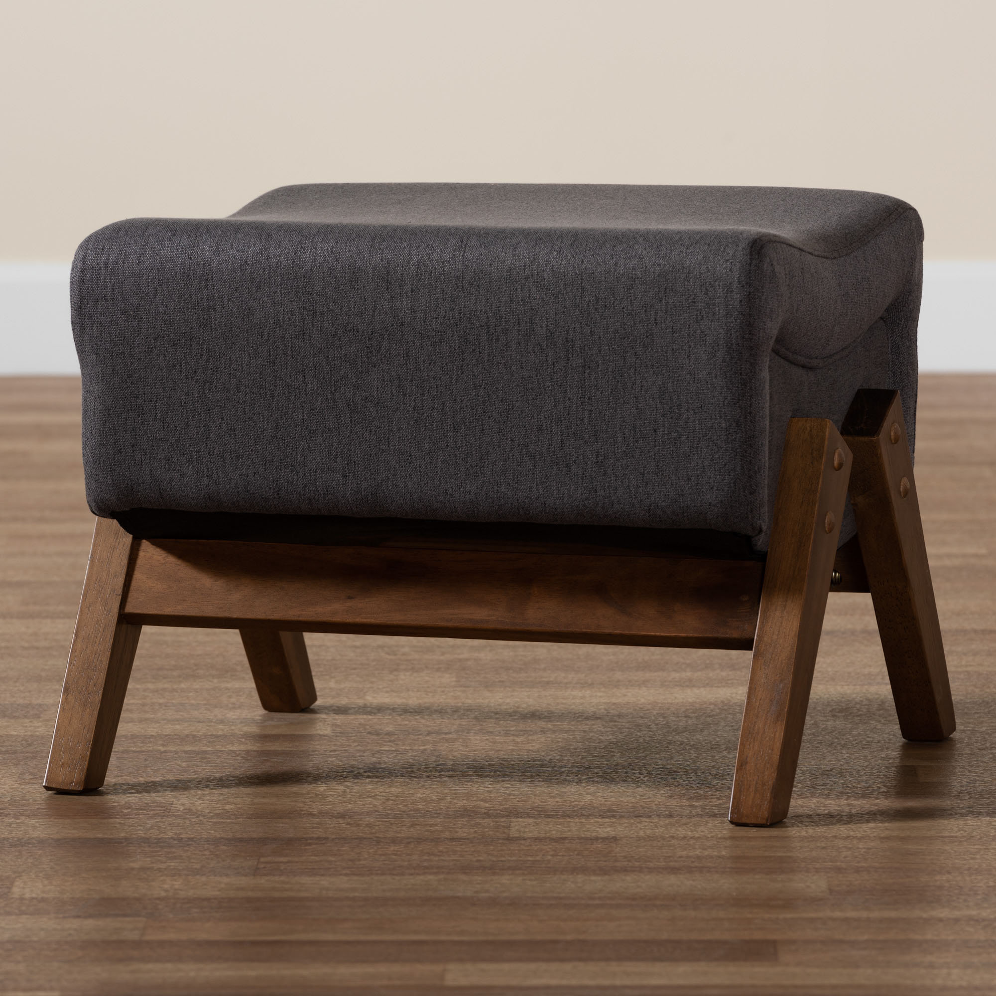 George Oliver Carillo 17.3" Wide Rectangle Footstool Ottoman & Reviews ...