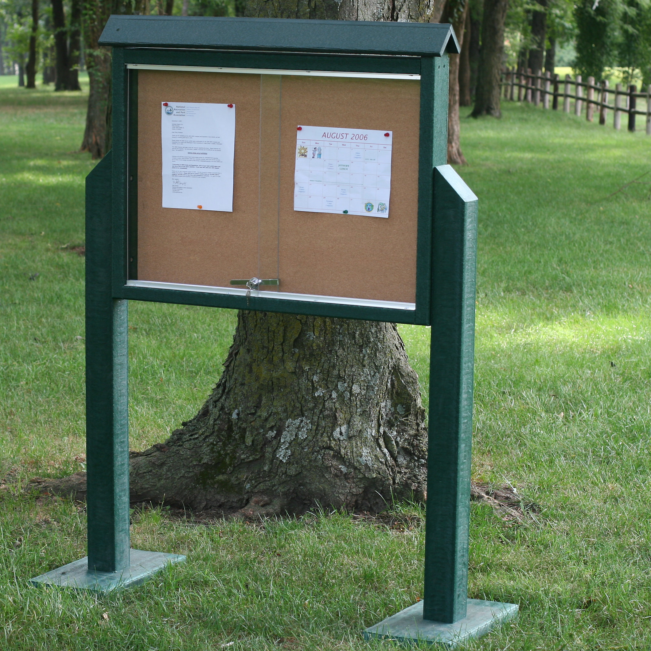 Frog Furnishings Recycled Plastic Medium Message Center Two Sides Two ...