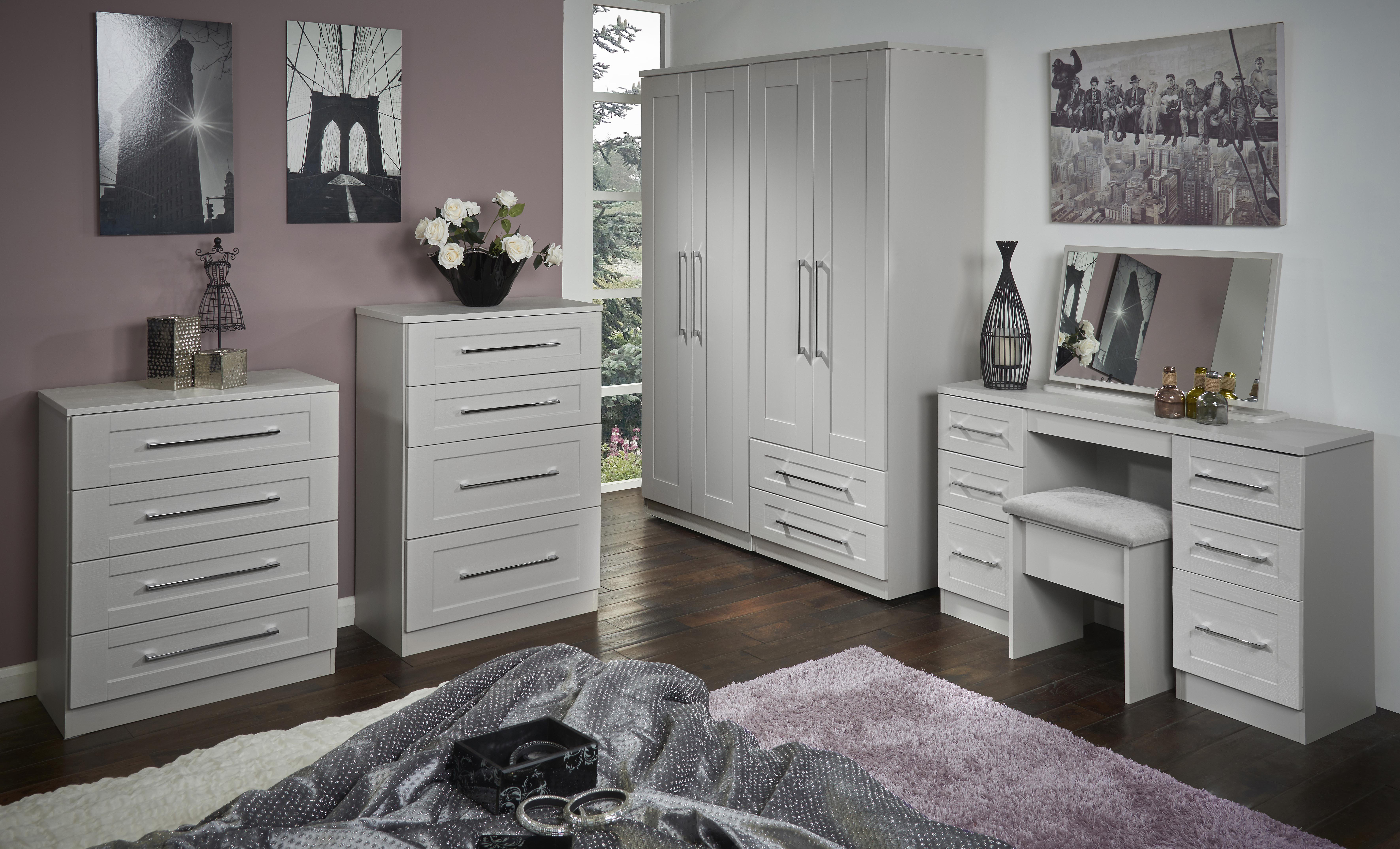 Ebern Designs Fully Assembled Lizania 6 - Drawer Chest of Drawers ...