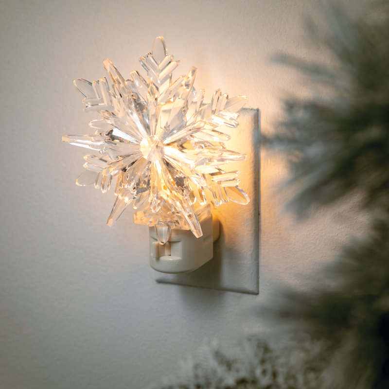 Clover Lane Intricate Snowflake Nightlight | Wayfair