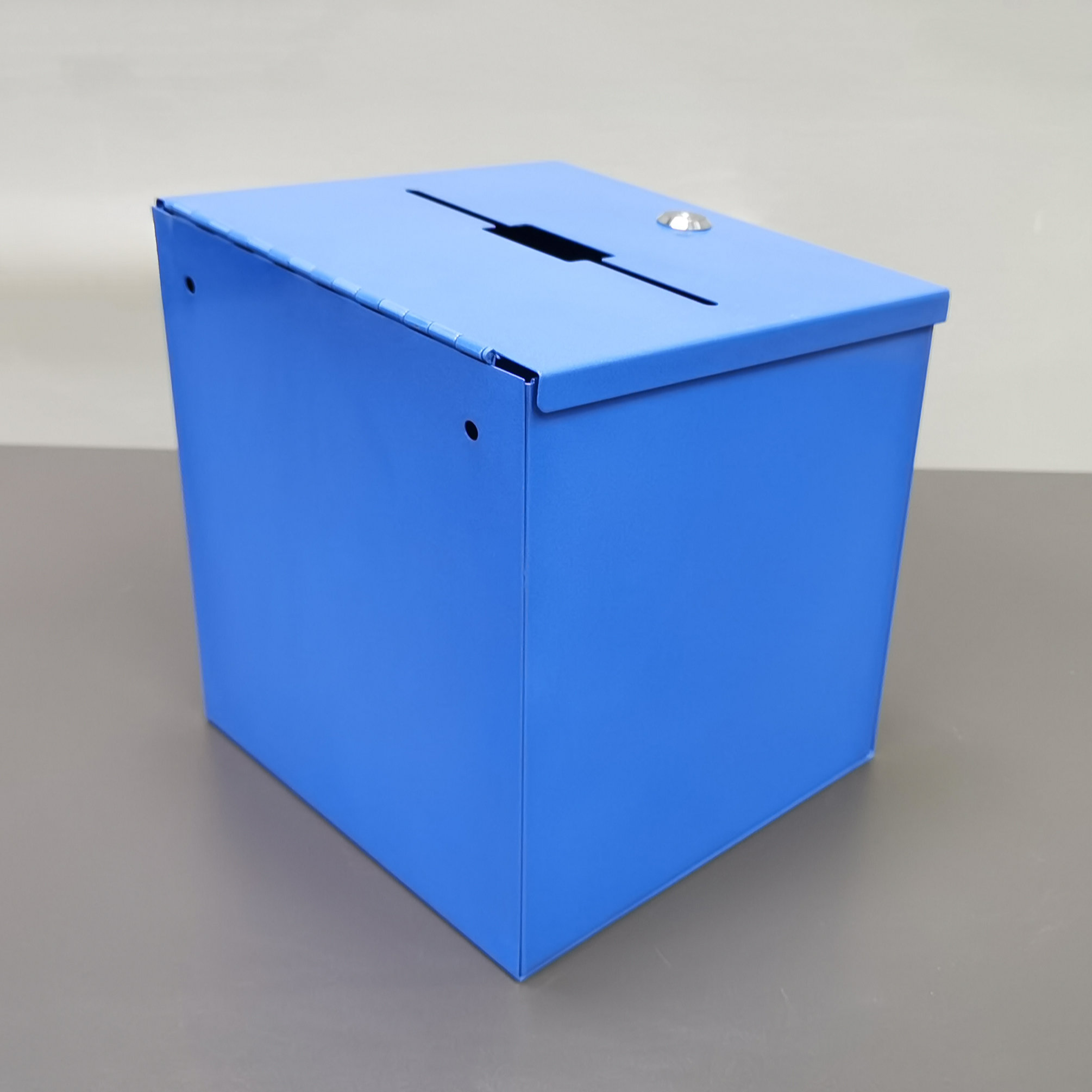 FixtureDisplays Fixturedisplays® 8.6 X 8 X 9.4" Donation Box, Car Key ...