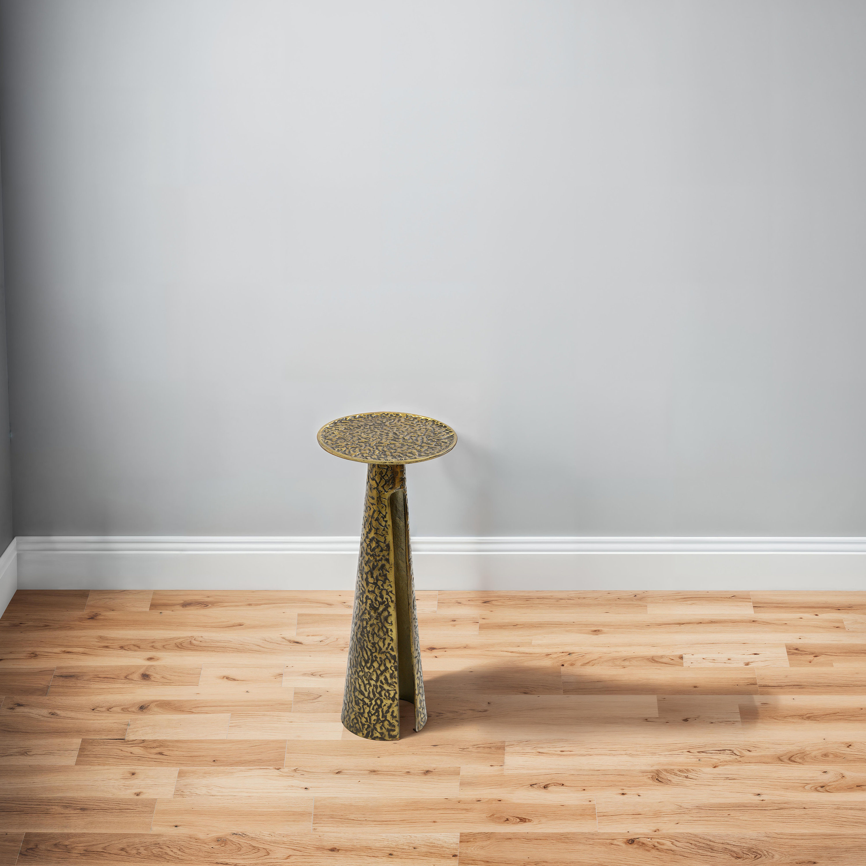 House of Hampton® Arvyn 10" Drink Table | Aluminum Cast Craftmanship I ...