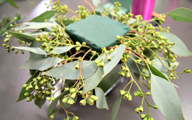 How to Make a Mounded Flower Arrangement | Wayfair