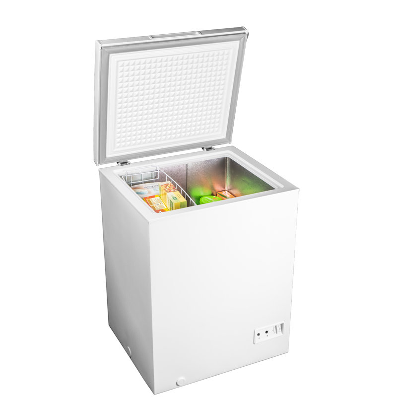 Danby 5 Cubic Feet Chest Freezer with Adjustable Temperature Controls ...