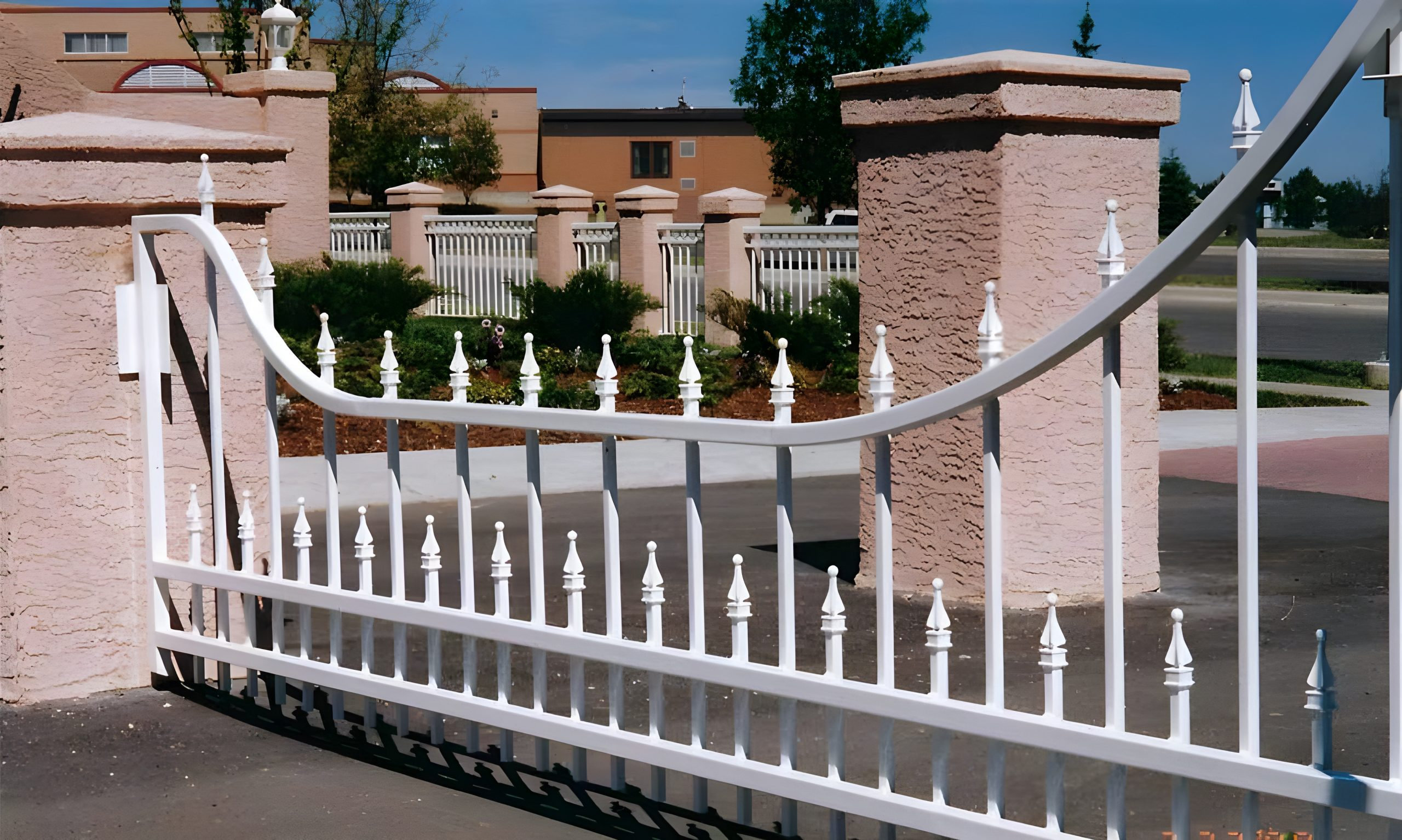 TAIMCO Barrière en métal Modern - Wayfair Canada