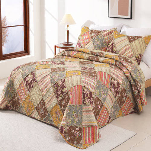 Patchwork Quilts & Quilt Sets | Wayfair