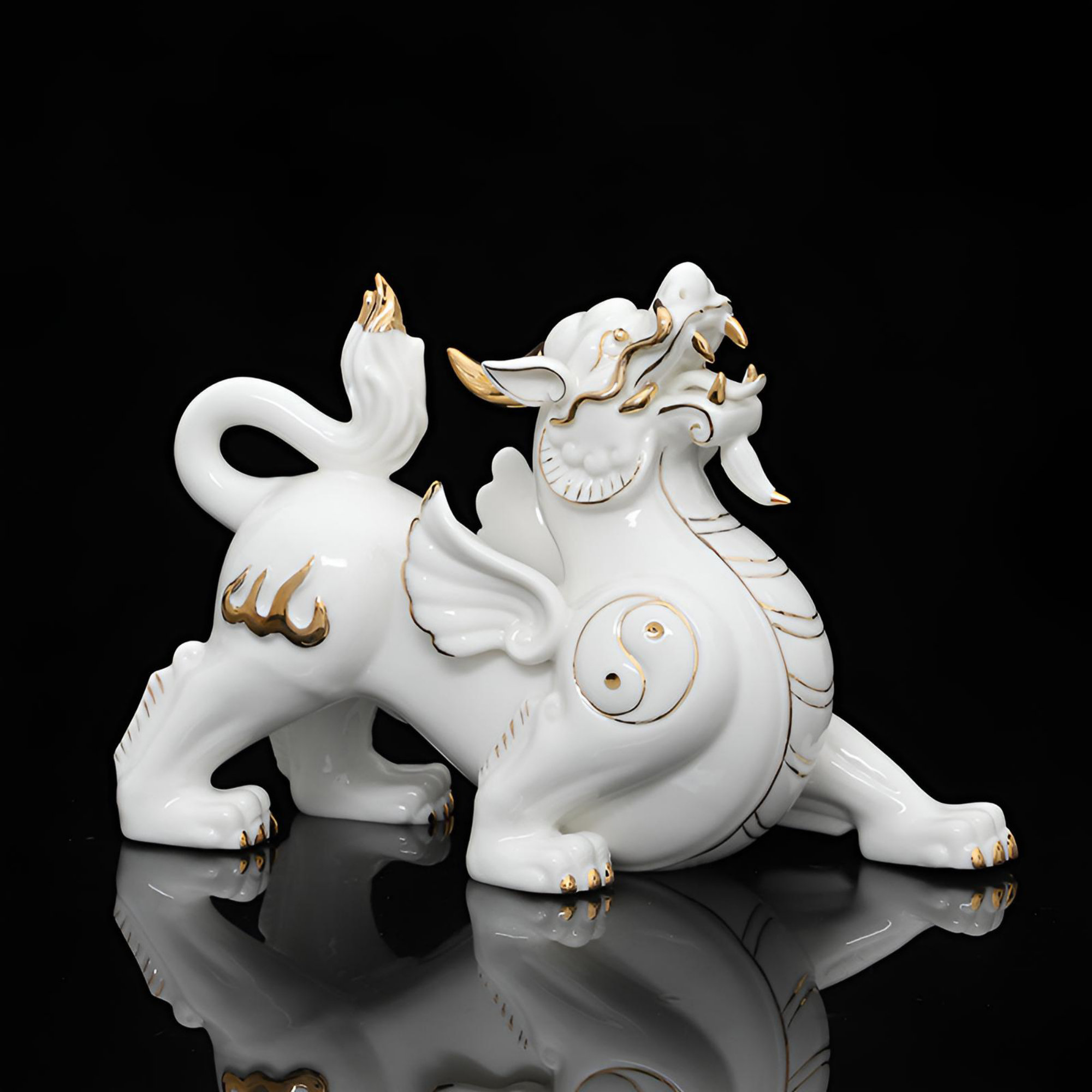 JINXI Artistic Ceramic Pi Yao Statue – Symbol Of Fortune And Refinement ...