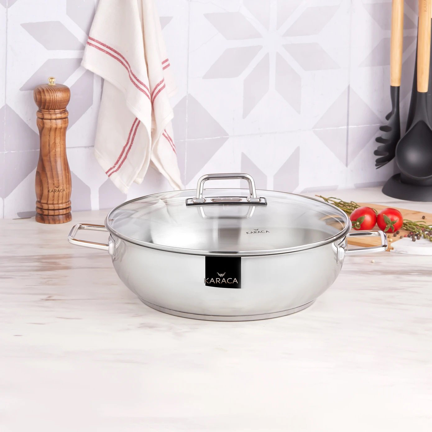 East Urban Home 6.3 qt. Stainless Steel Soup Pot with Lid | Wayfair
