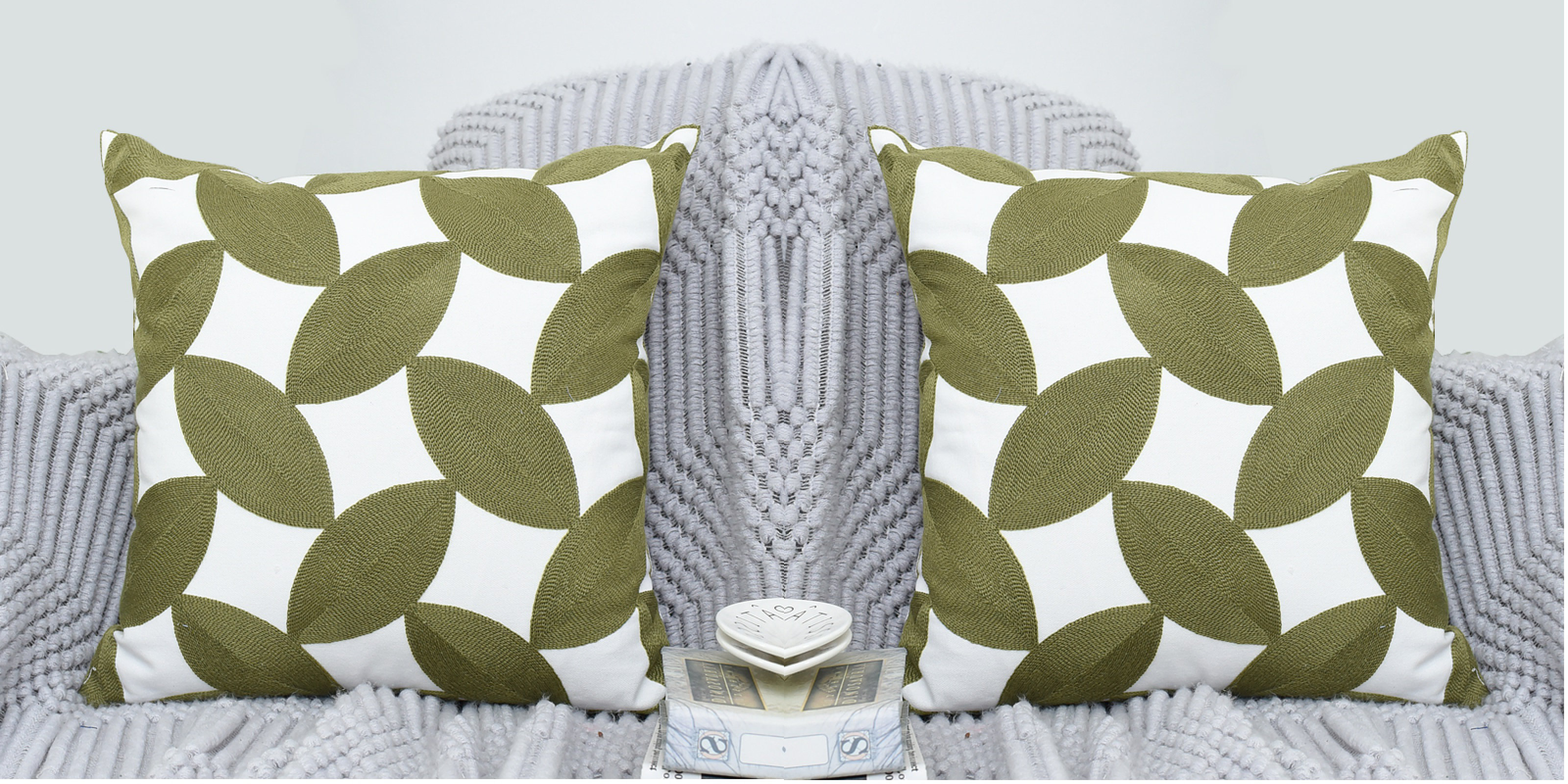 WARISI Set Of 2 Green Embroidered Floral Pattern Pillow Covers WITH ...