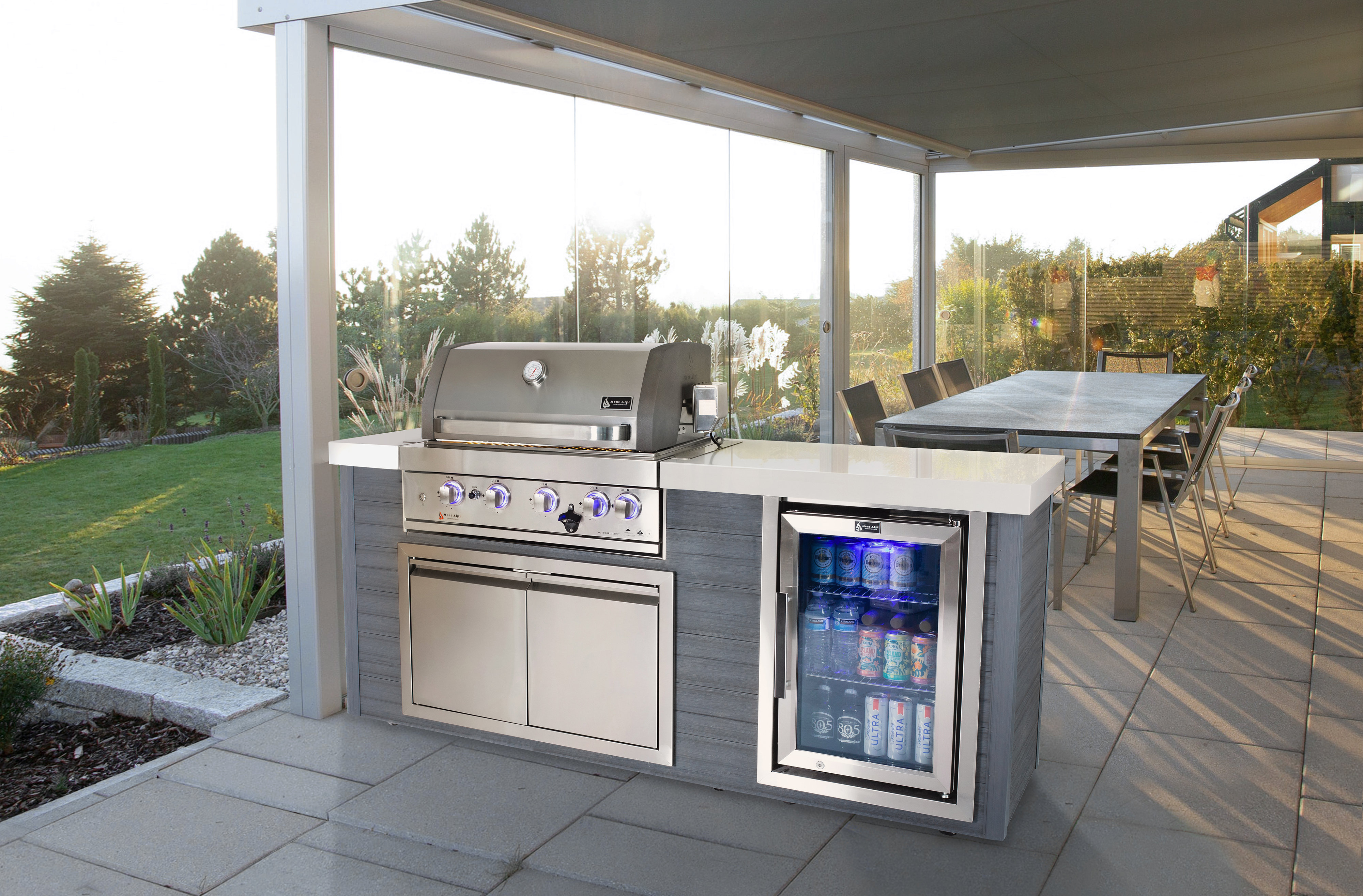 Mont Alpi MA400-AW Artwood Series High Density Polyethylene 4-Burner ...