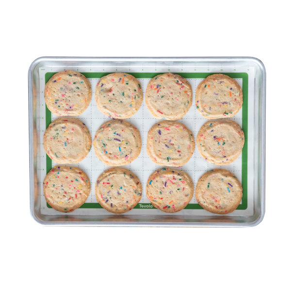 Tovolo Truebake Sil 1/2 Sheet Pan Mat With Grid For Baking & Reviews ...
