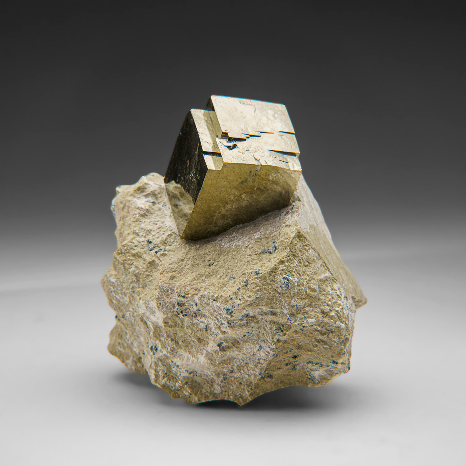 Astro Gallery of Gems Pyrite Cube on Basalt from Navajún, La Rioja ...