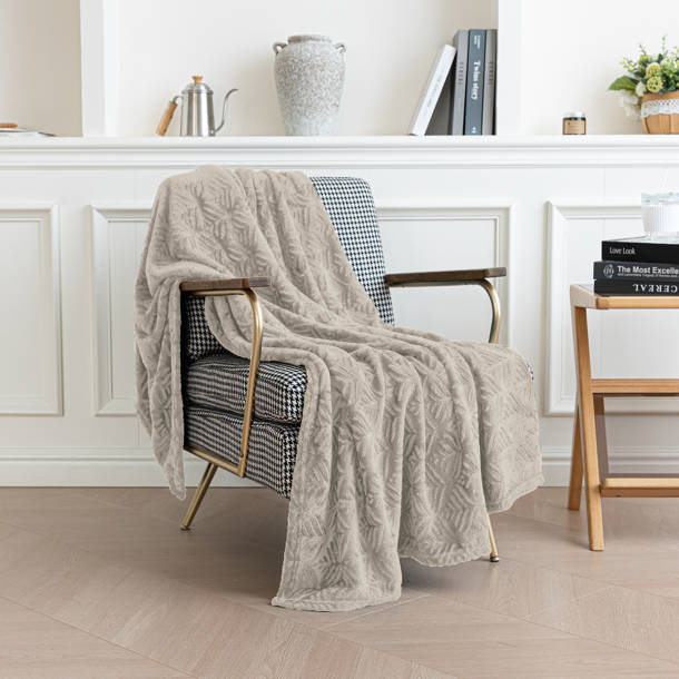 Safdie & Co. Inc. Knitted Throw Blanket & Reviews | Wayfair