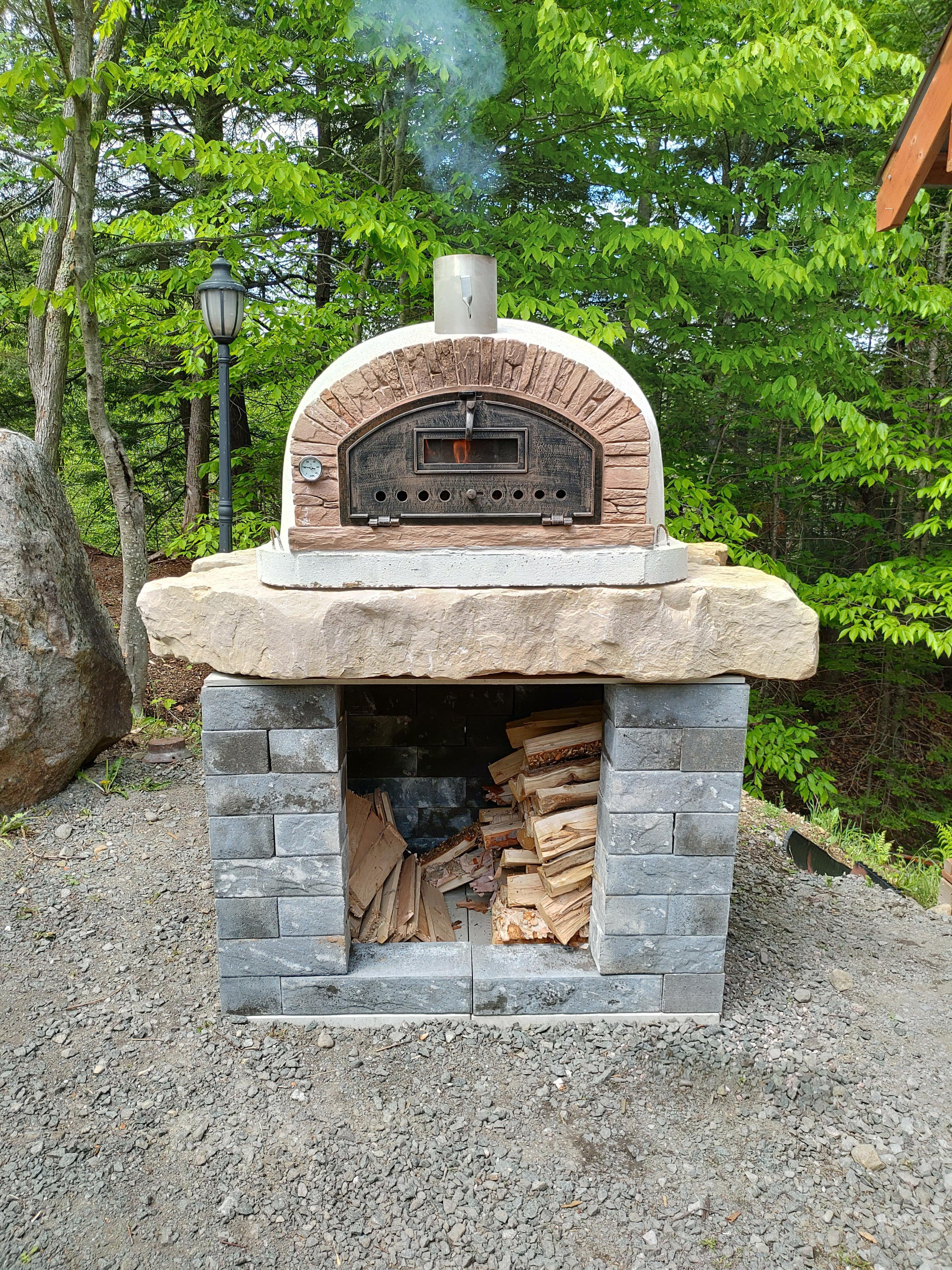 Authentic Pizza Ovens Ventura Buena Brick & Cement Countertop Wood ...