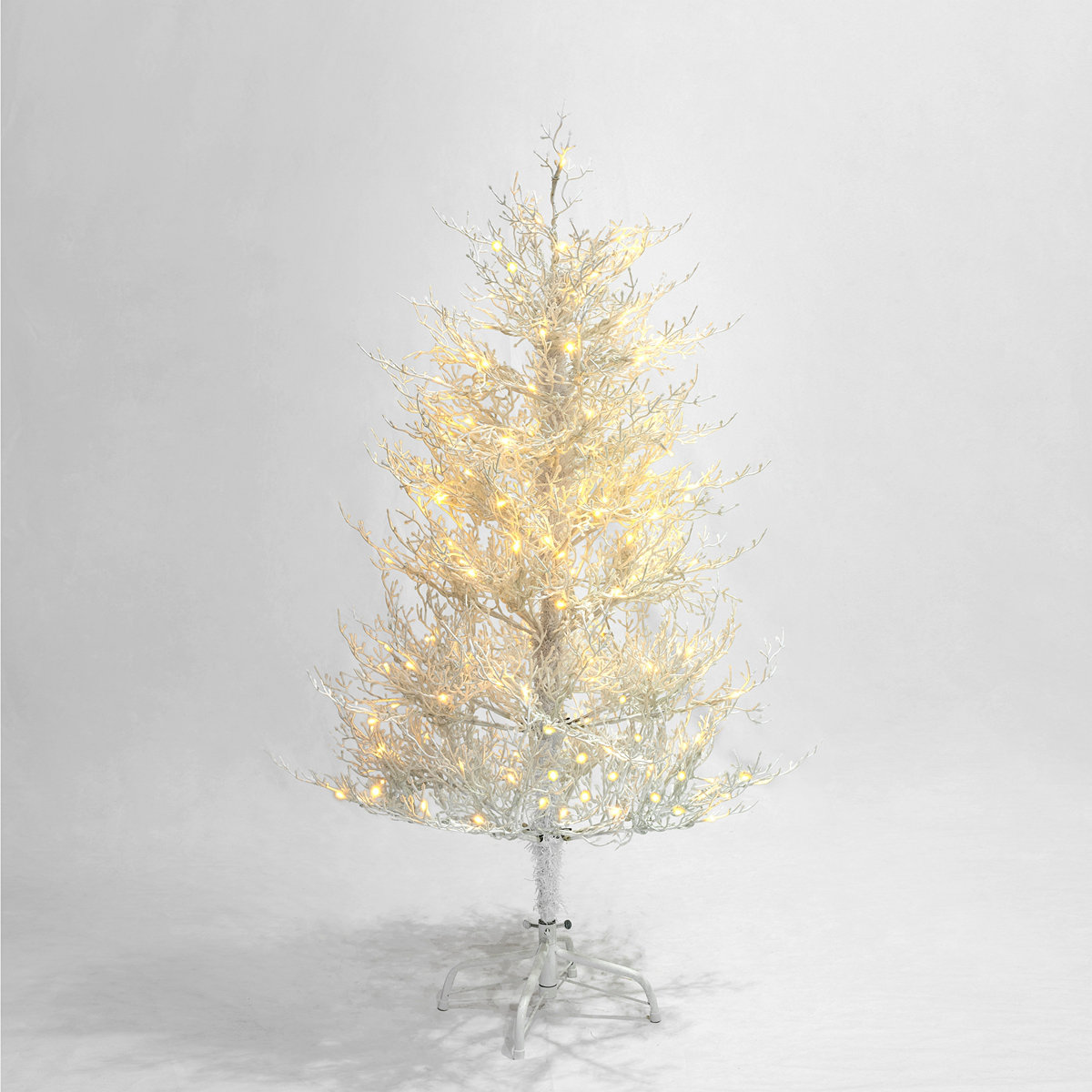 The Holiday Aisle® Pre-Lit Aspen Fir Artificial Christmas Tree, Hinged ...