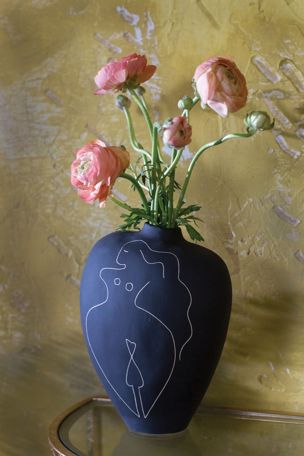 Ivy Bronx Charlie-Mae Handmade Ceramic Table Vase | Wayfair