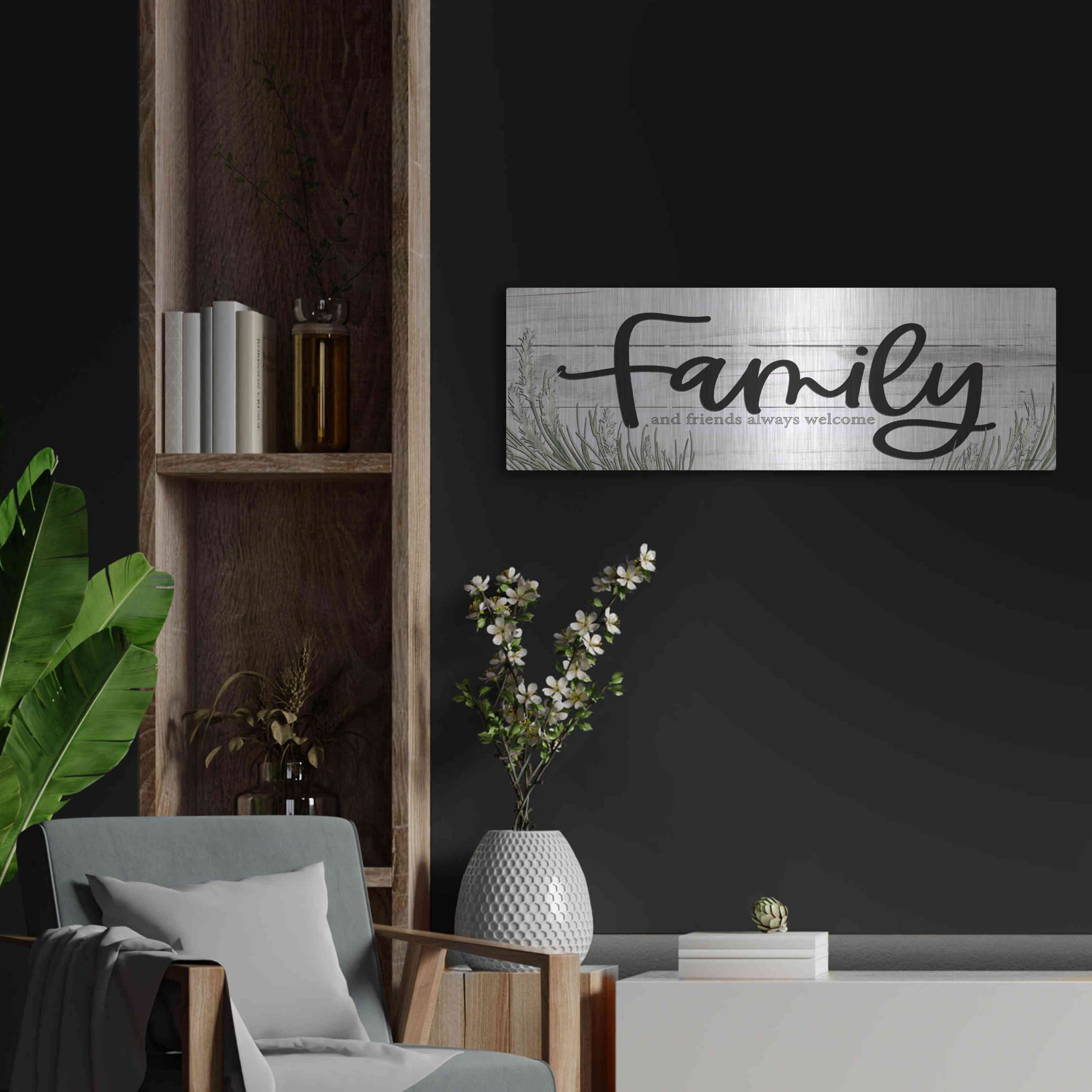 Gracie Oaks 'Family and Friends Always Welcome ' by Susie Boyer, Metal ...