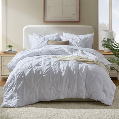 full comforters white