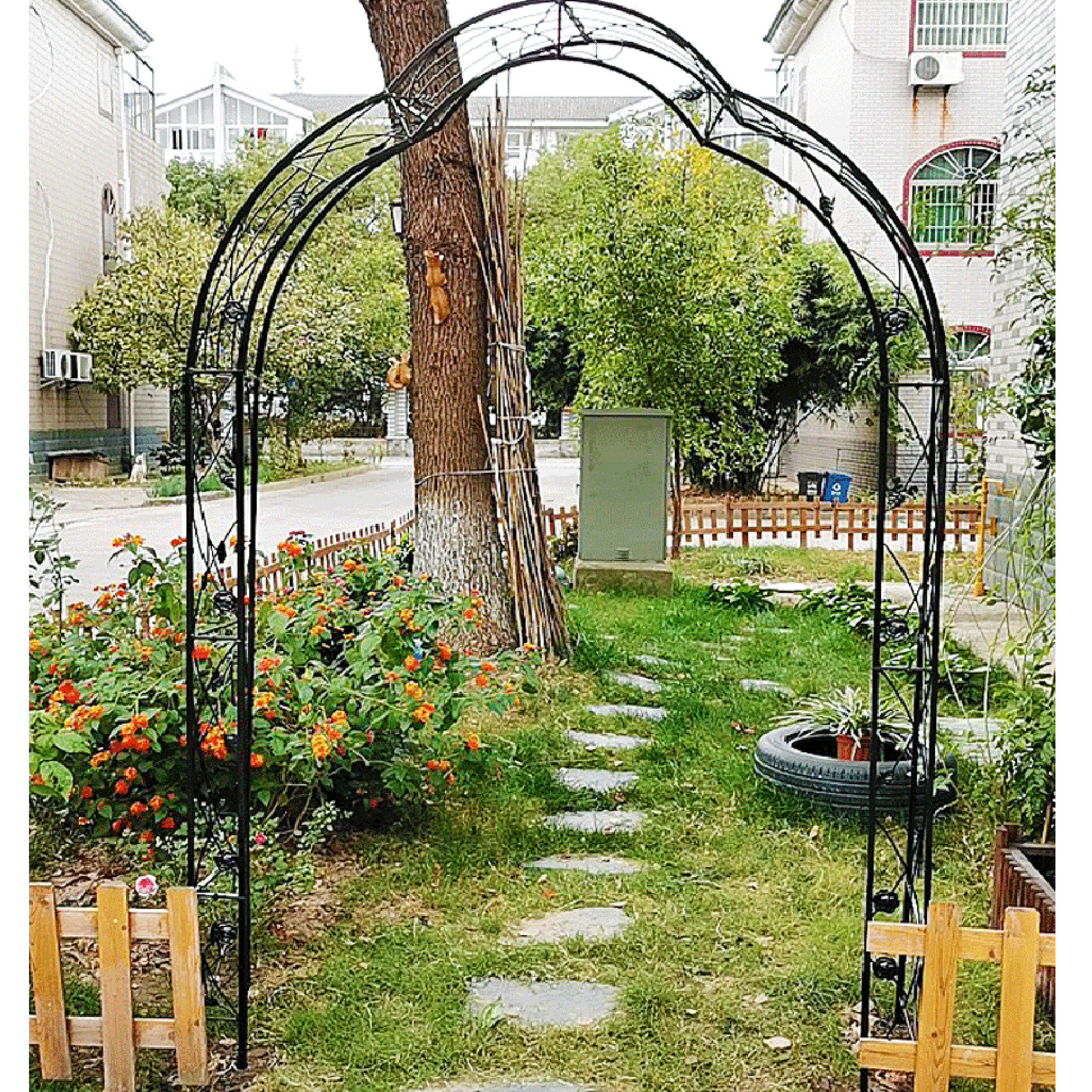 Latitude Run® Garden Trellis In Black Metal - Powder Coated Surface ...