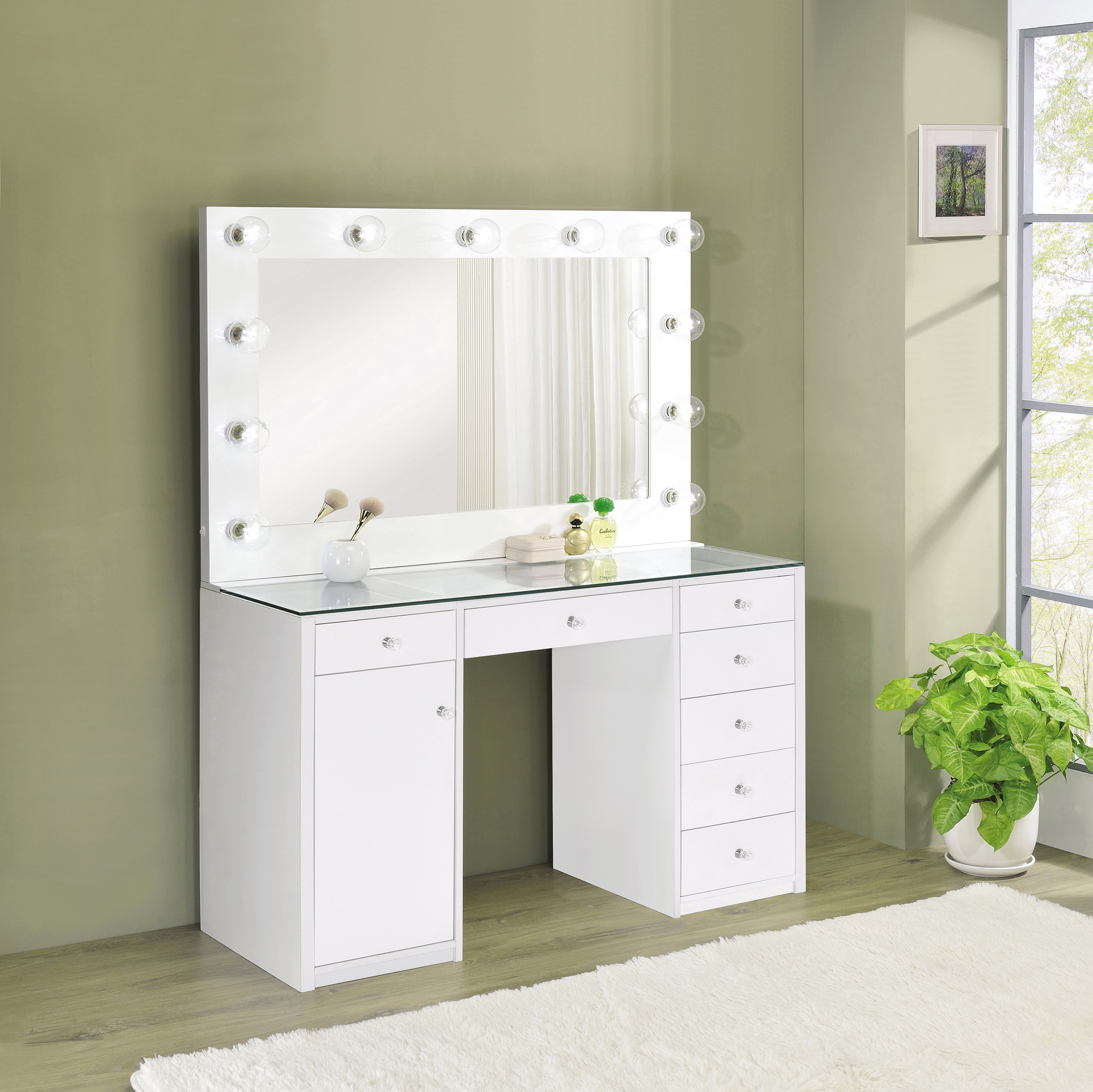 Hokku Designs Acena 7-drawer Vanity Set with Lighting High Gloss | Wayfair