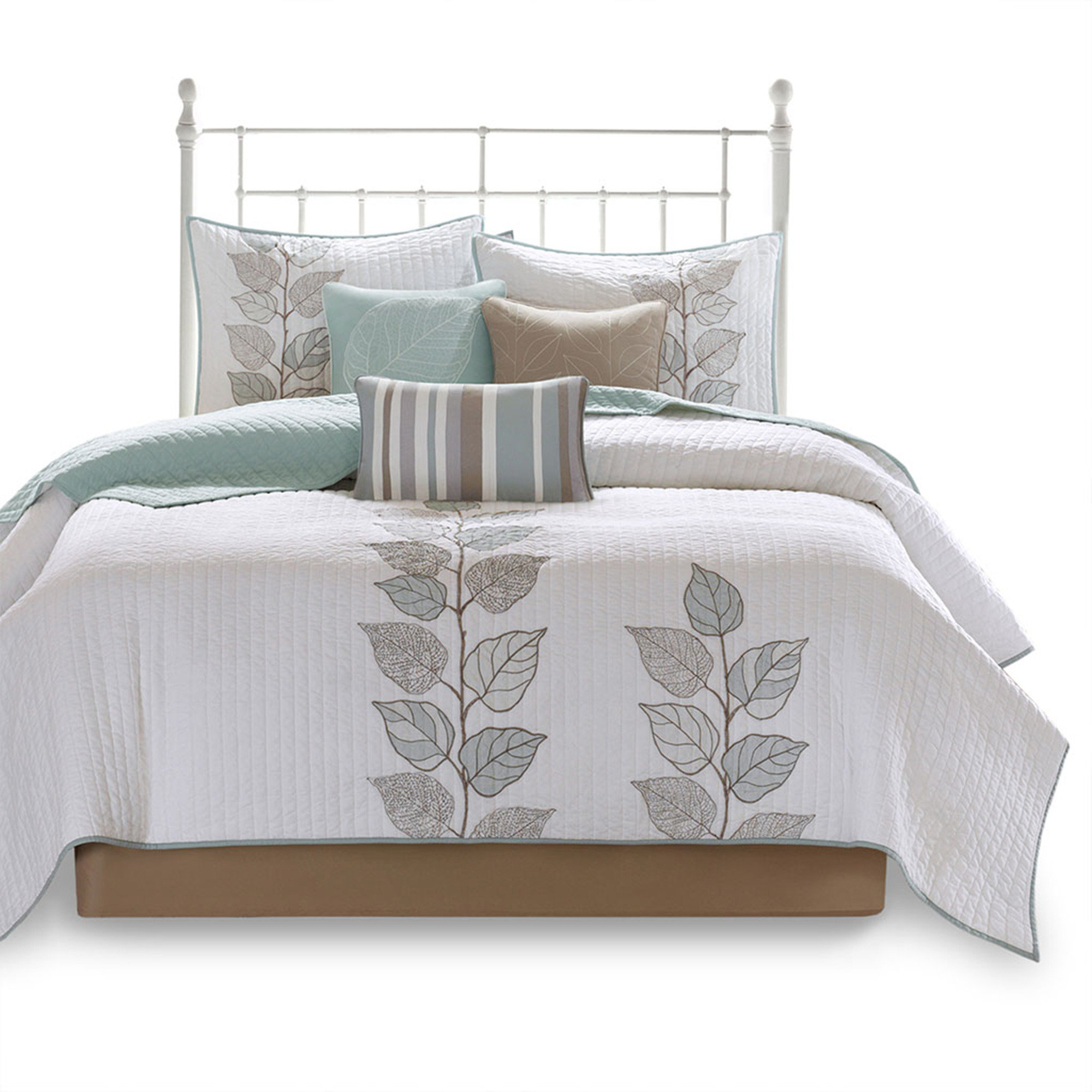 DORROM Stylish 6-piece Blue Embroidered Reversible Quilt Set With ...