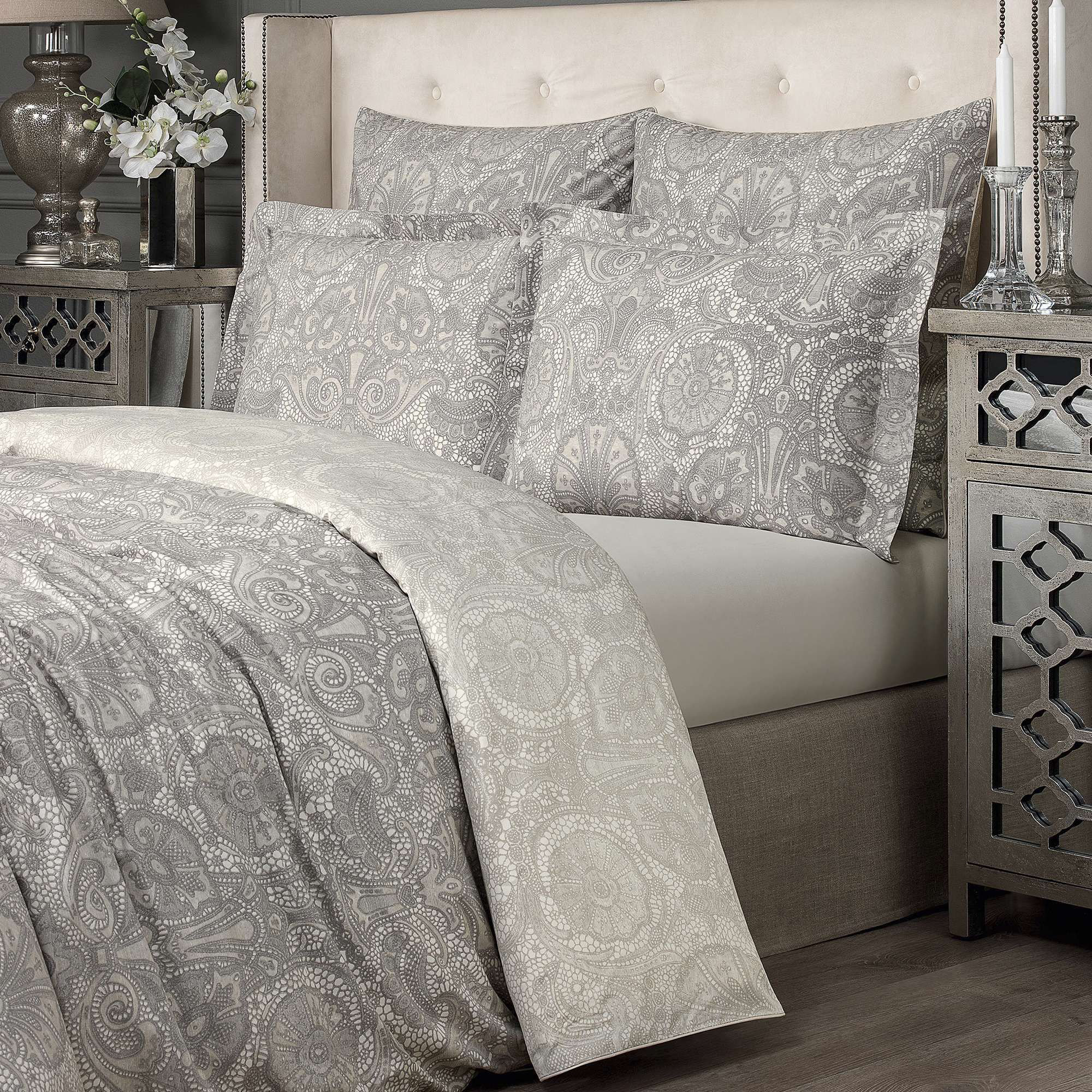 Togas Adel 300 Thread Count Egyptian-Quality Cotton Sateen Flat Sheet ...