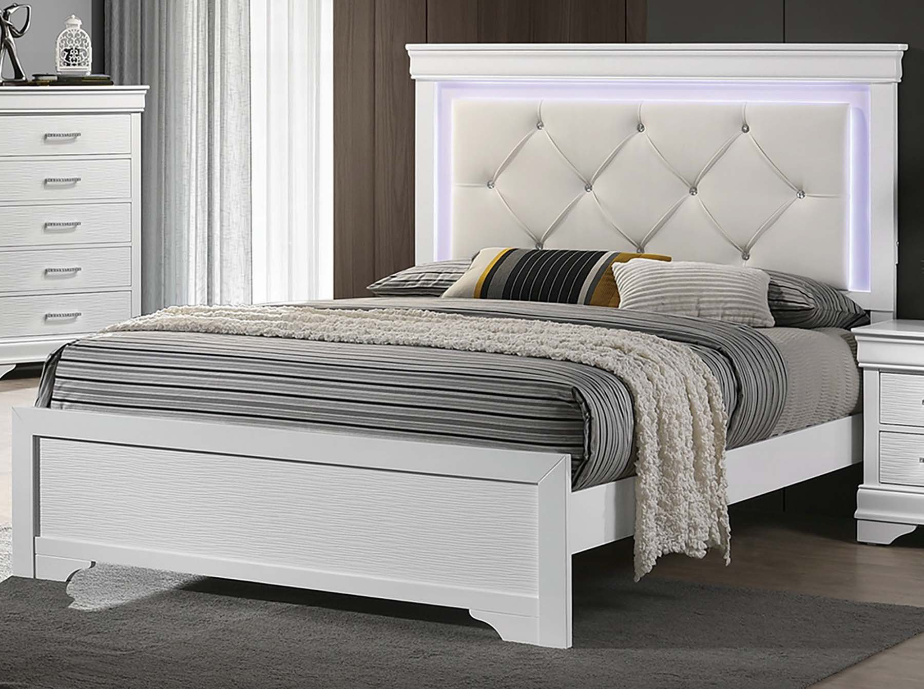 Mercer41 Luxurious Tufted Headboard Queen Bed with LED Illumination and ...