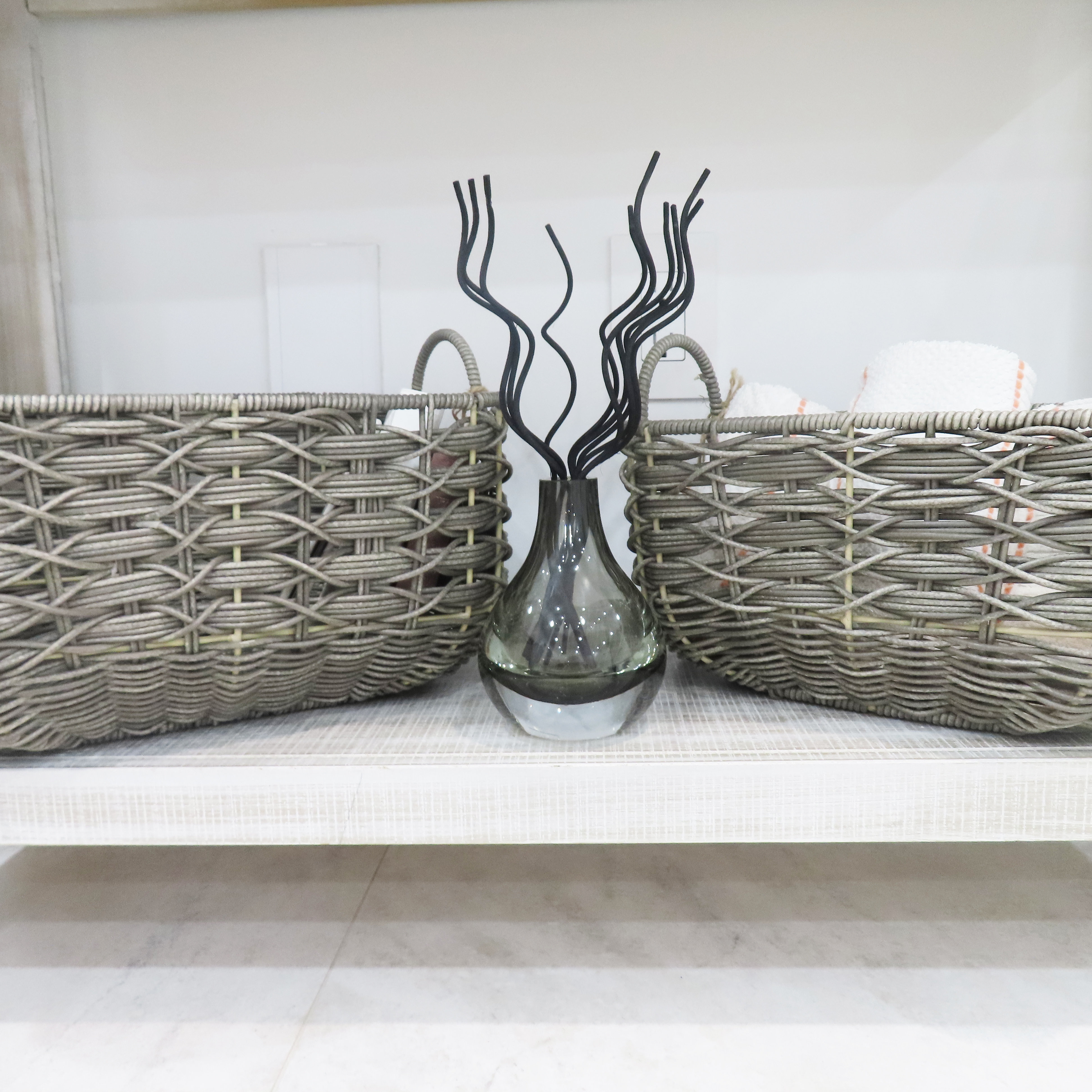 Vivience Grey Tinted Diffuser With Black Curved Reeds - Wayfair Canada