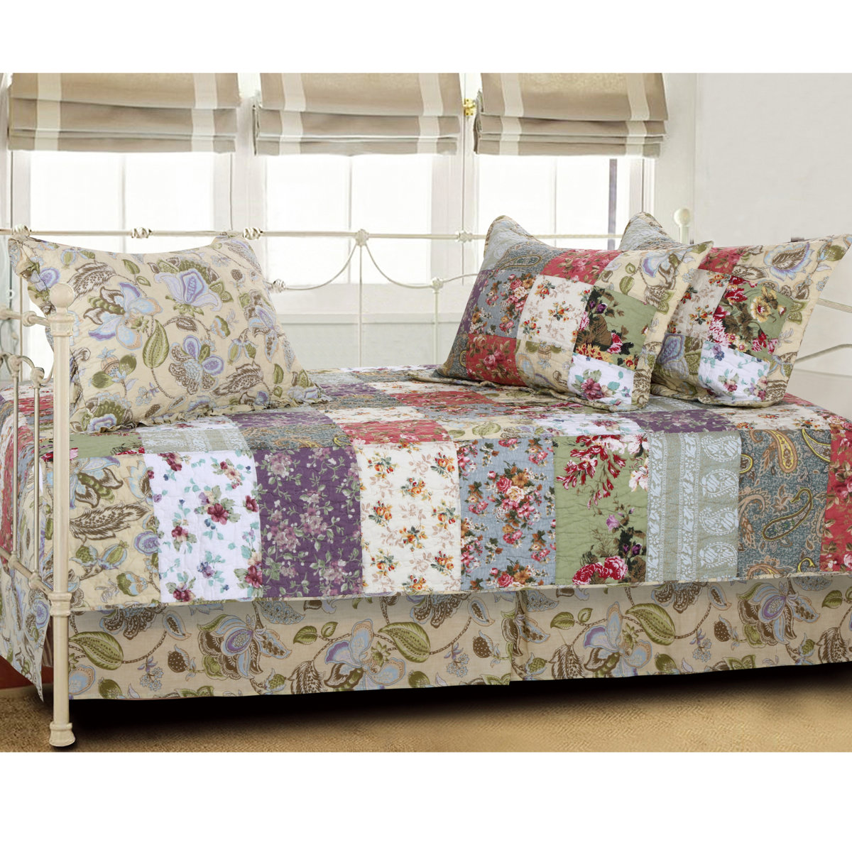 Greenland Home Fashions Blooming Prairie Patchwork Daybed Cover Set ...