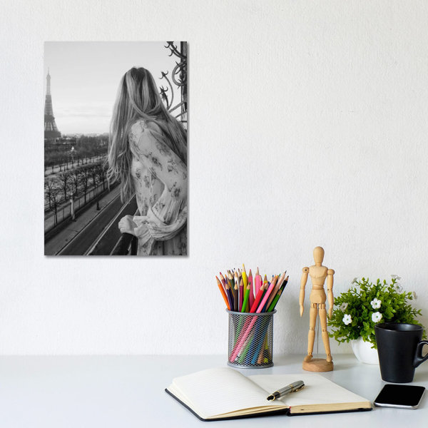 17 Stories A Lady In Paris - Wrapped Canvas Print | Wayfair.co.uk