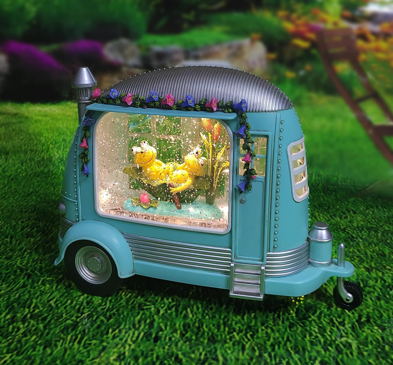 Moments in Time 6.75”H Acrylic LED Camper w/ Frogs Scene - Water ...