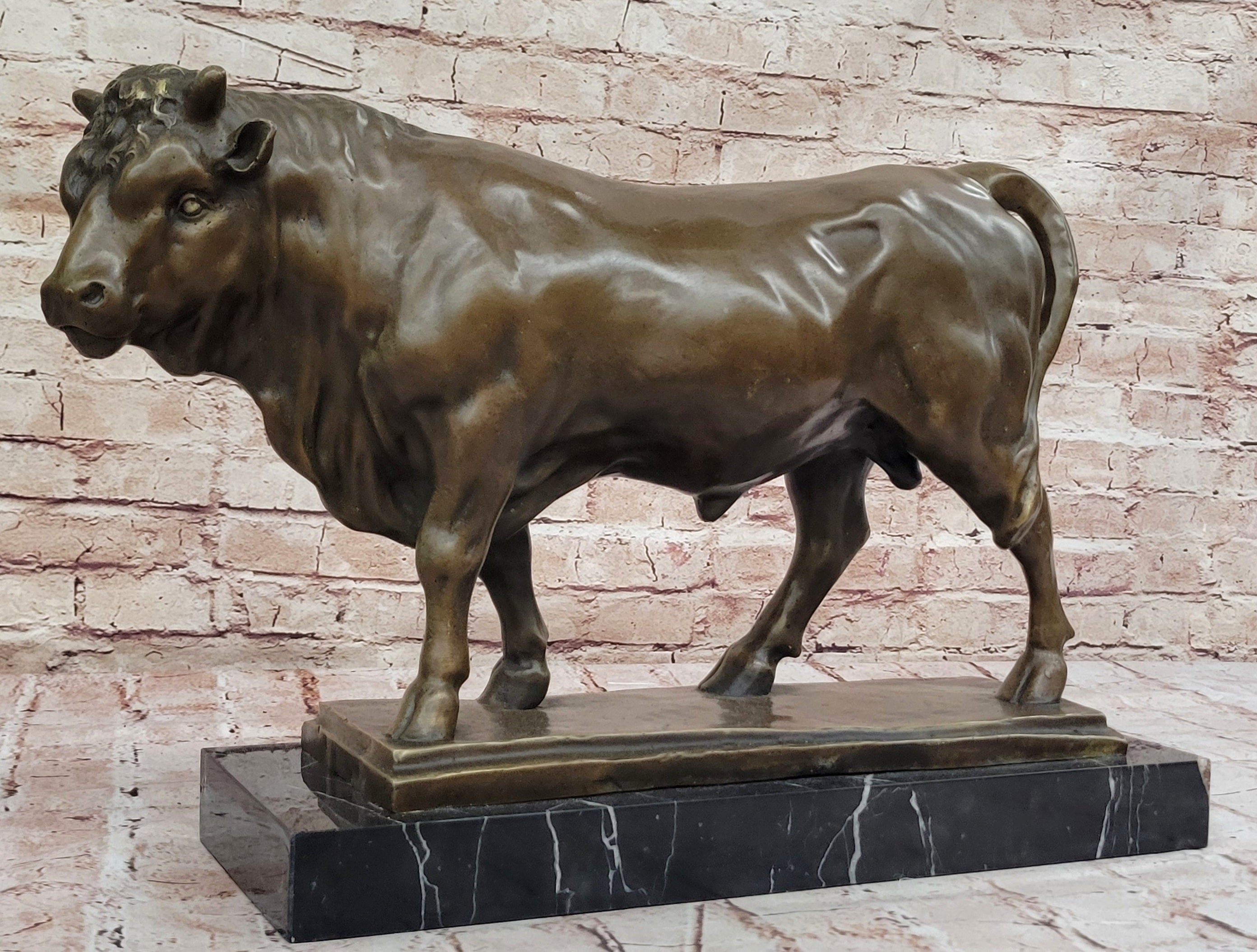 Rosalind Wheeler Sturdy Bronze Bull Statue on Marble Base – Powerful ...
