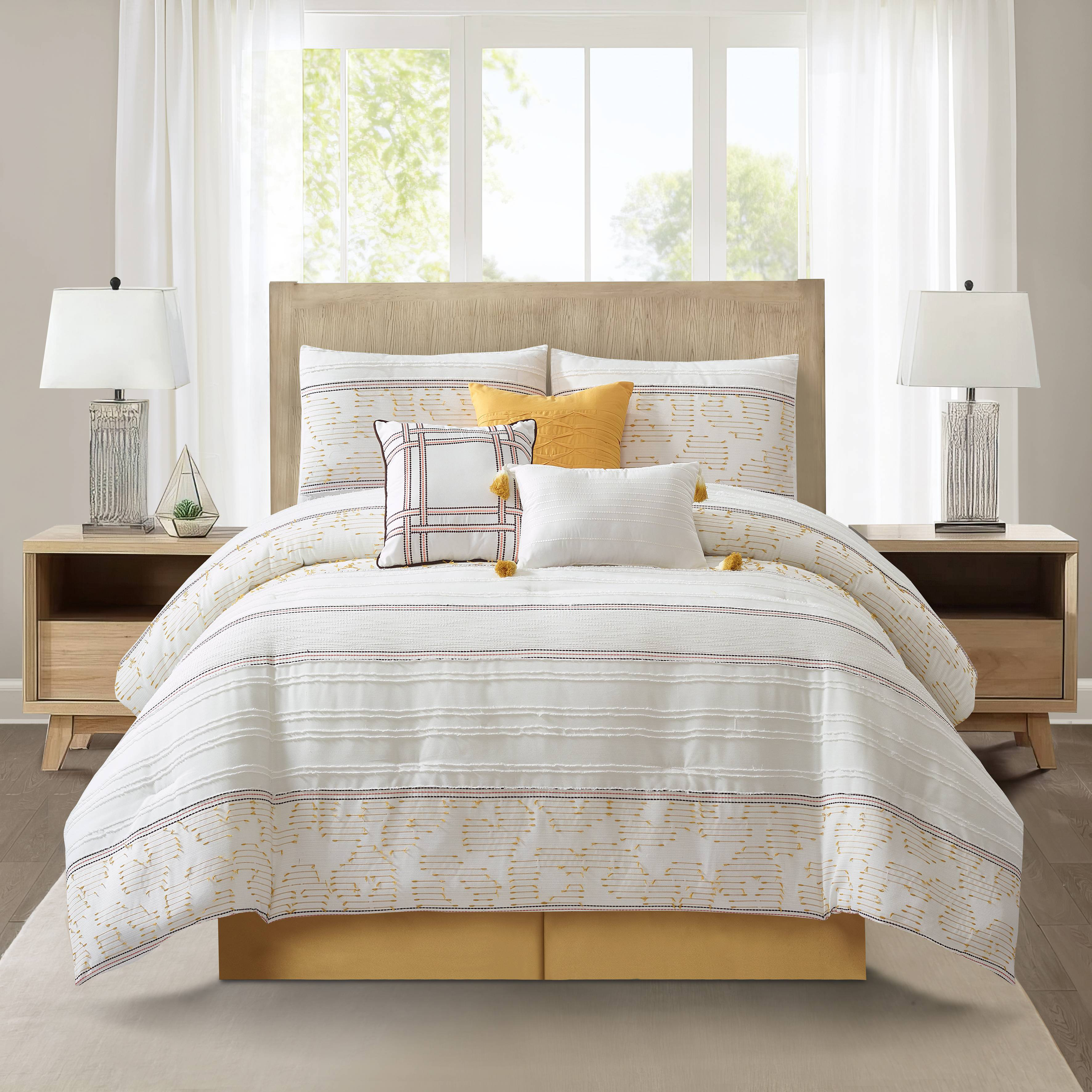 Nanshing America, Inc Ferdinico Polyester Comforter Set & Reviews | Wayfair