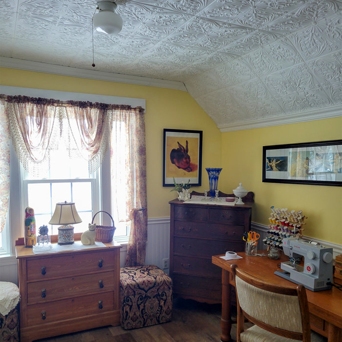A La Maison Ceilings Spanish Silver 1.6 ft. x 1.6 ft. Polystyrene Glue ...