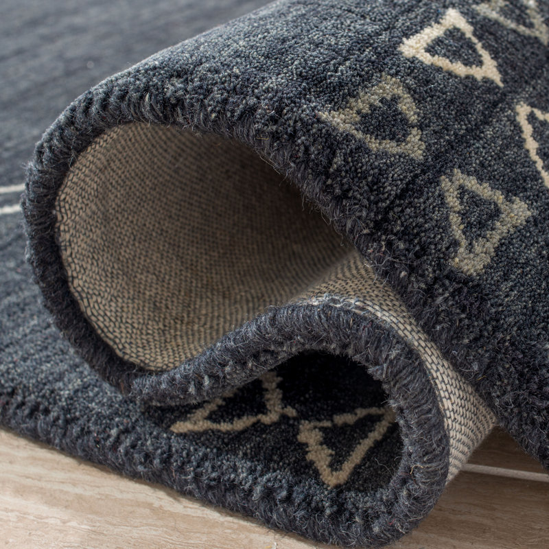 AllModern Santiago Handmade Wool Charcoal Rug & Reviews | Wayfair