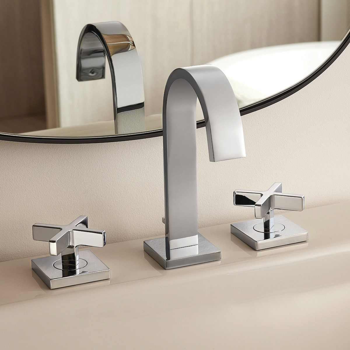 Speakman Lura Widespread Bathroom Faucet with Drain Assembly & Reviews ...